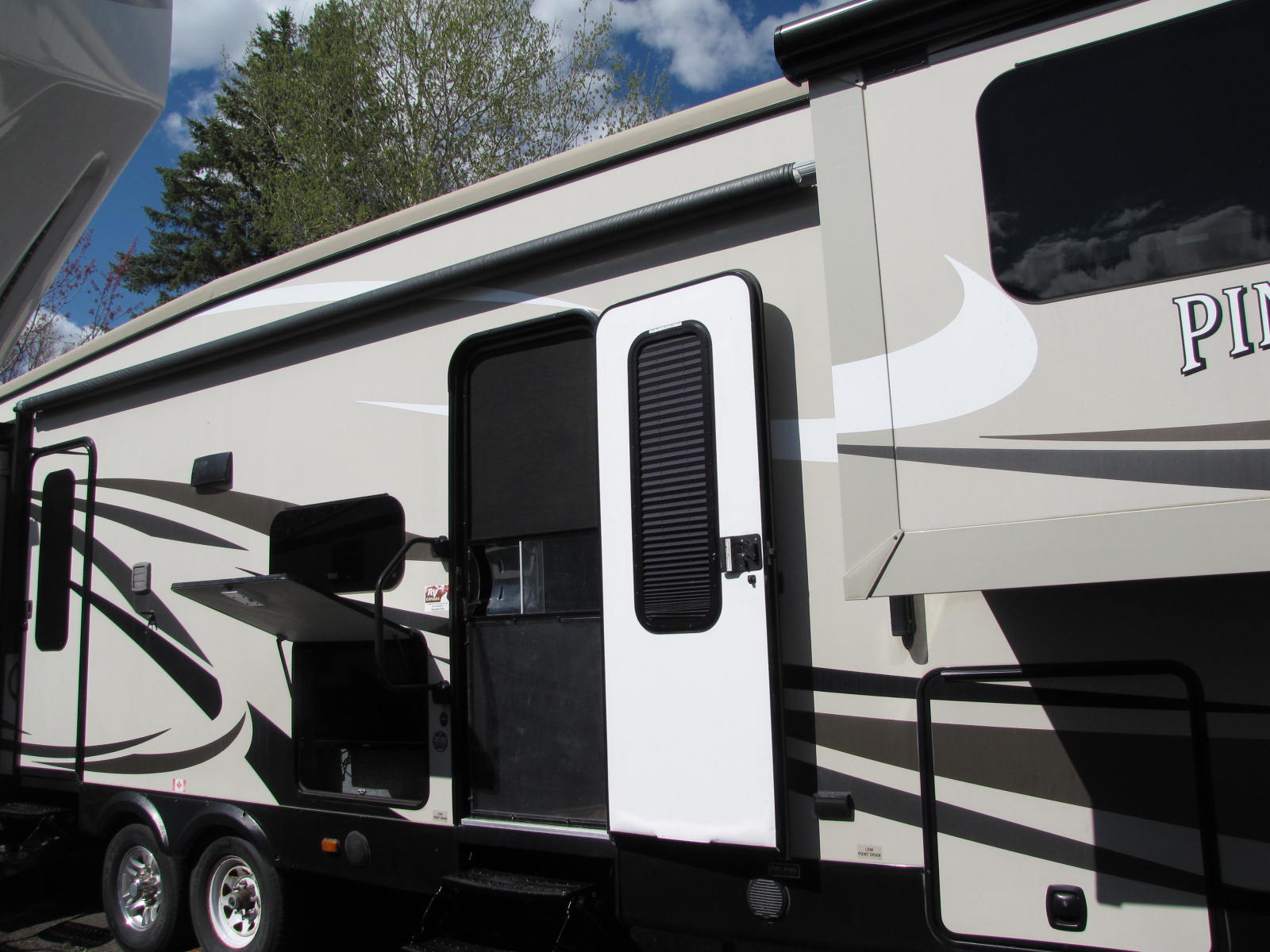 RV Consignment Services